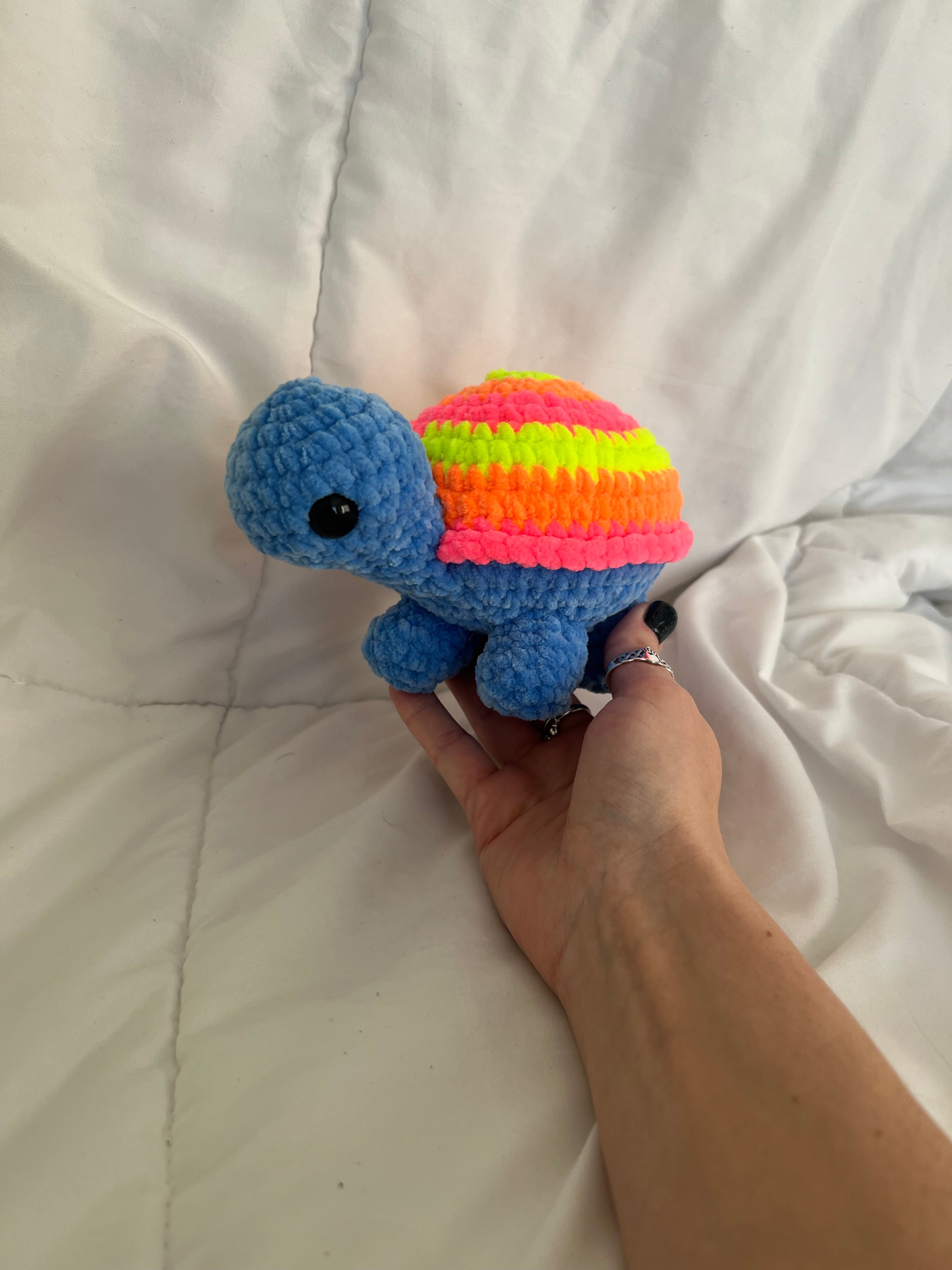 Neon turtle – Mayflower Crochet